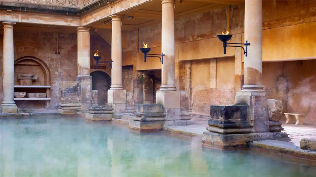 Bath: Immersed In History